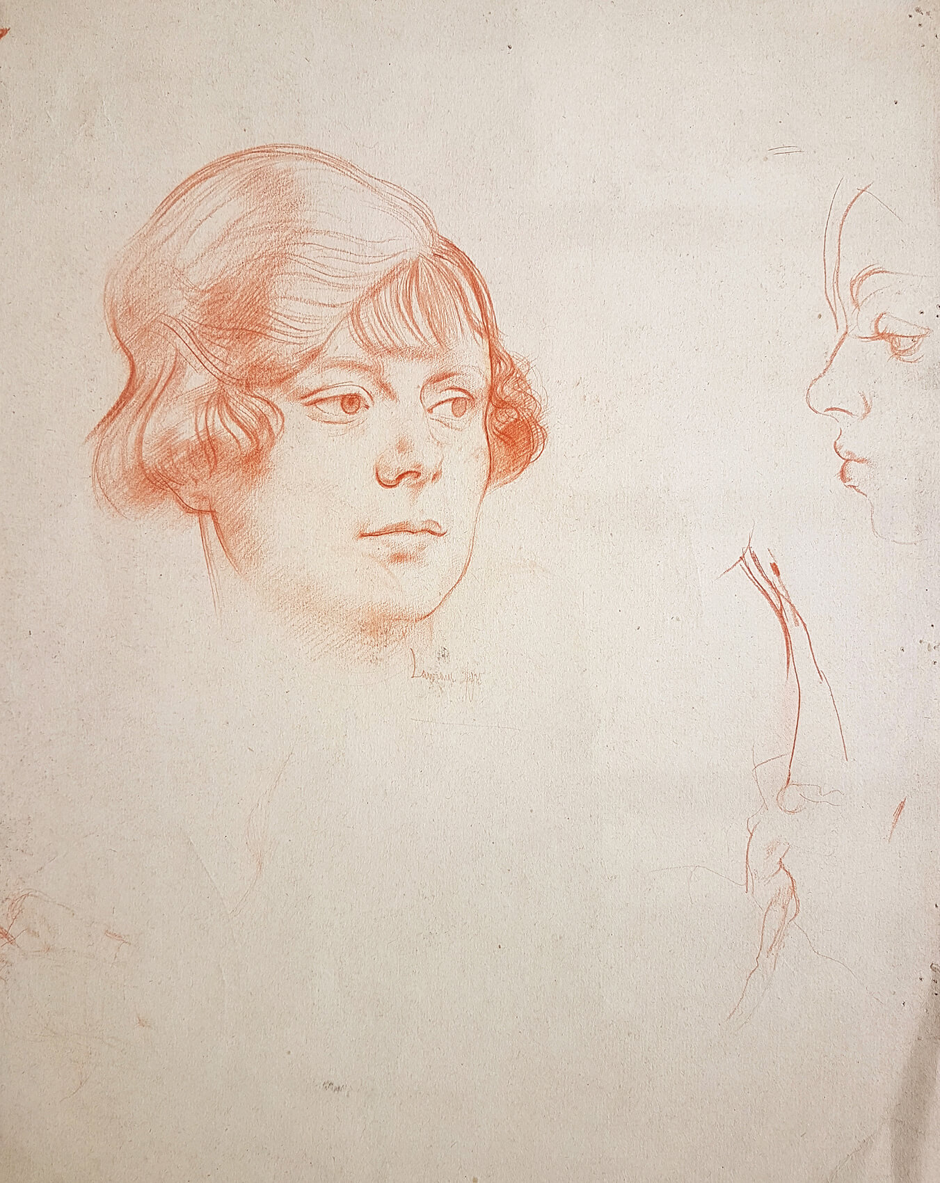 Head and shoulders portrait of young woman looking to the left, 1925 ...